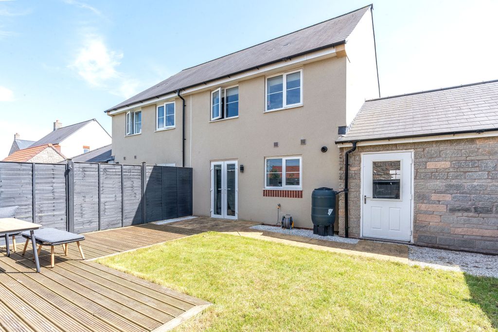 Lily Road, Lyde Green BS16, 3 bed semi-detached house for sale, £ ...