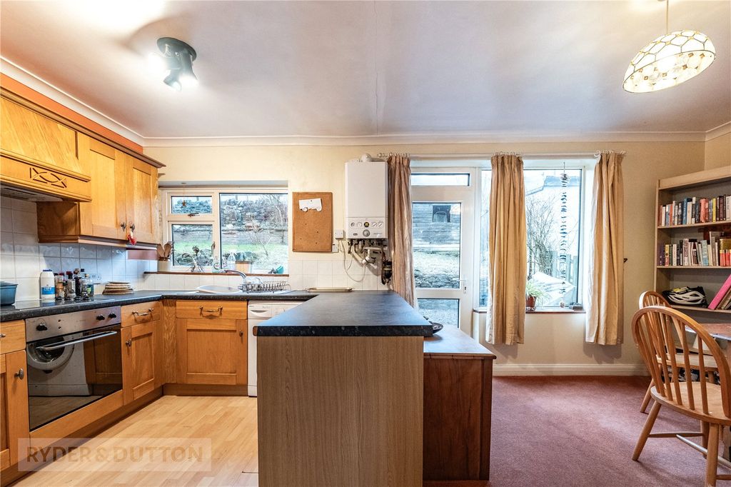 Dirker Bank Road, Marsden, Huddersfield, West Yorkshire HD7, 3 bed ...