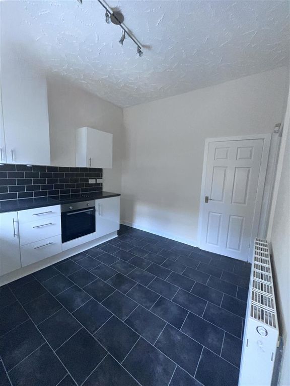 Minto Street, Ashton-Under-Lyne OL7, 2 bed terraced house to rent, £875 ...
