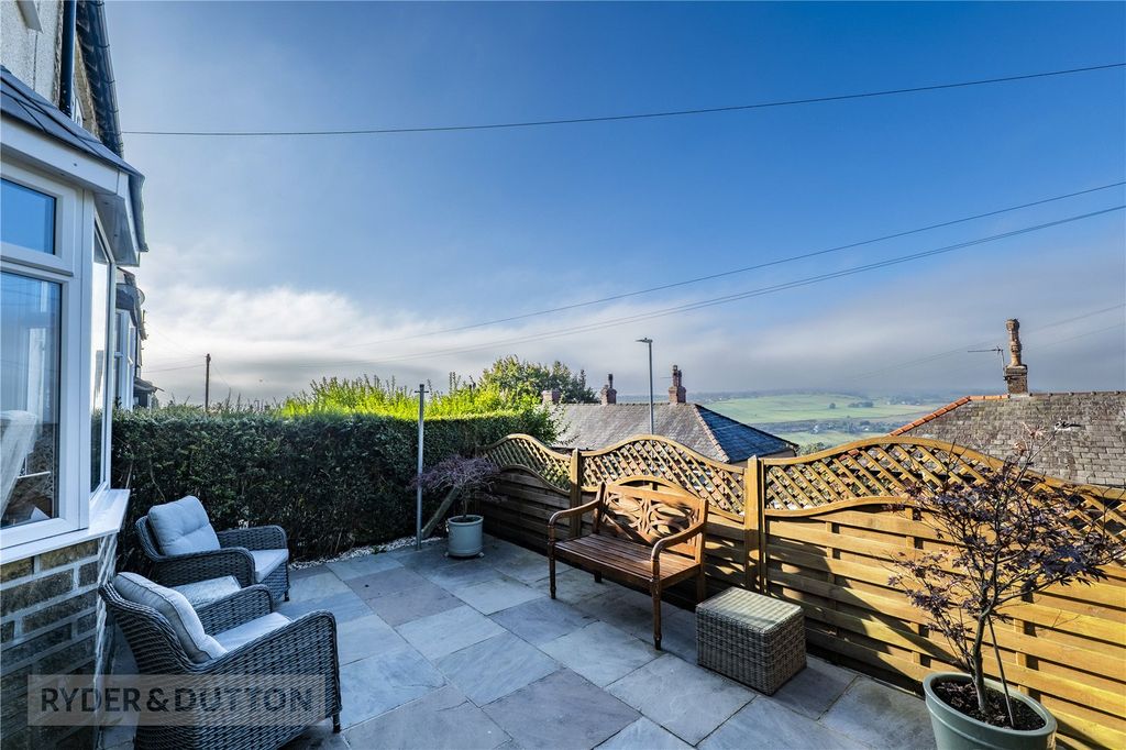 Plane Tree Nest, Halifax, West Yorkshire HX2, 4 bed semi-detached house ...