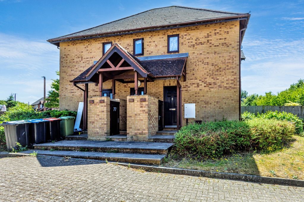 Gaddesden Crescent, Wavendon Gate, Milton Keynes MK7, 1 bed flat for ...