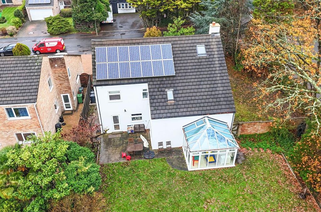 Redwood Drive, Camberley GU15, 4 bed detached house for sale, £850,000 ...