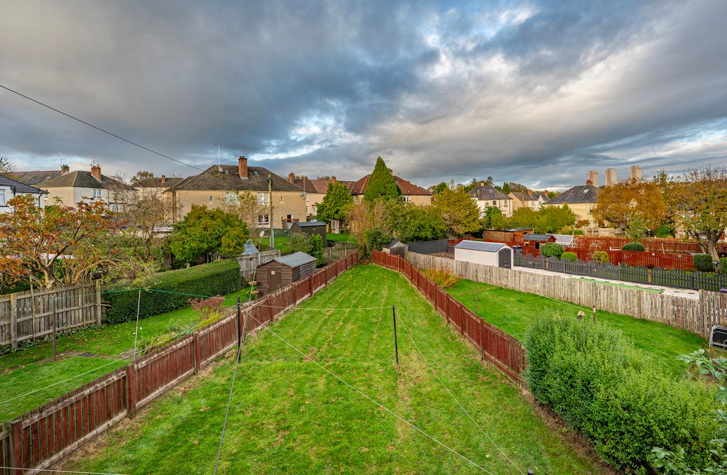 Hawthorn Street, Glasgow G22, 2 bed flat for sale, £110,000 | PrimeLocation