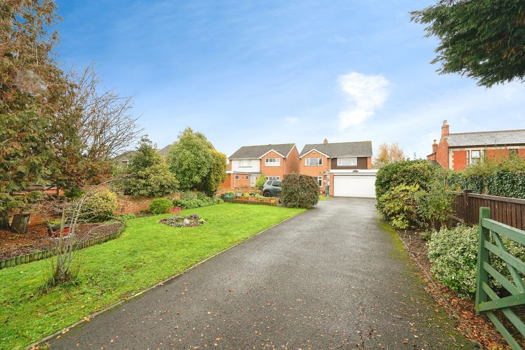 Sellars Road, Hardwicke, Gloucester, Gloucestershire GL2, 4 bed ...