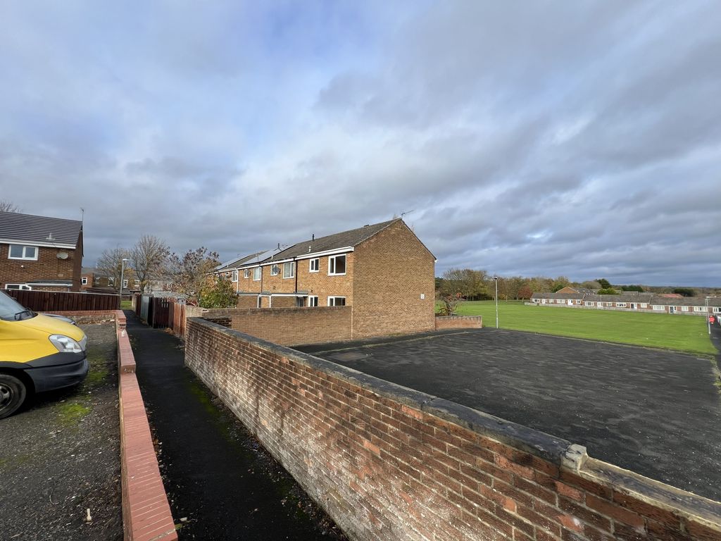 Moorland Close, Sunnybrow DL15, 3 bed terraced house for sale, £36,000 ...