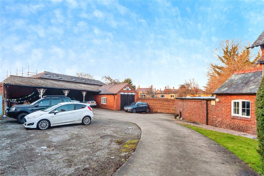 Fairy Road, Wrexham LL13, 7 bed semi-detached house for sale, £595,000 ...