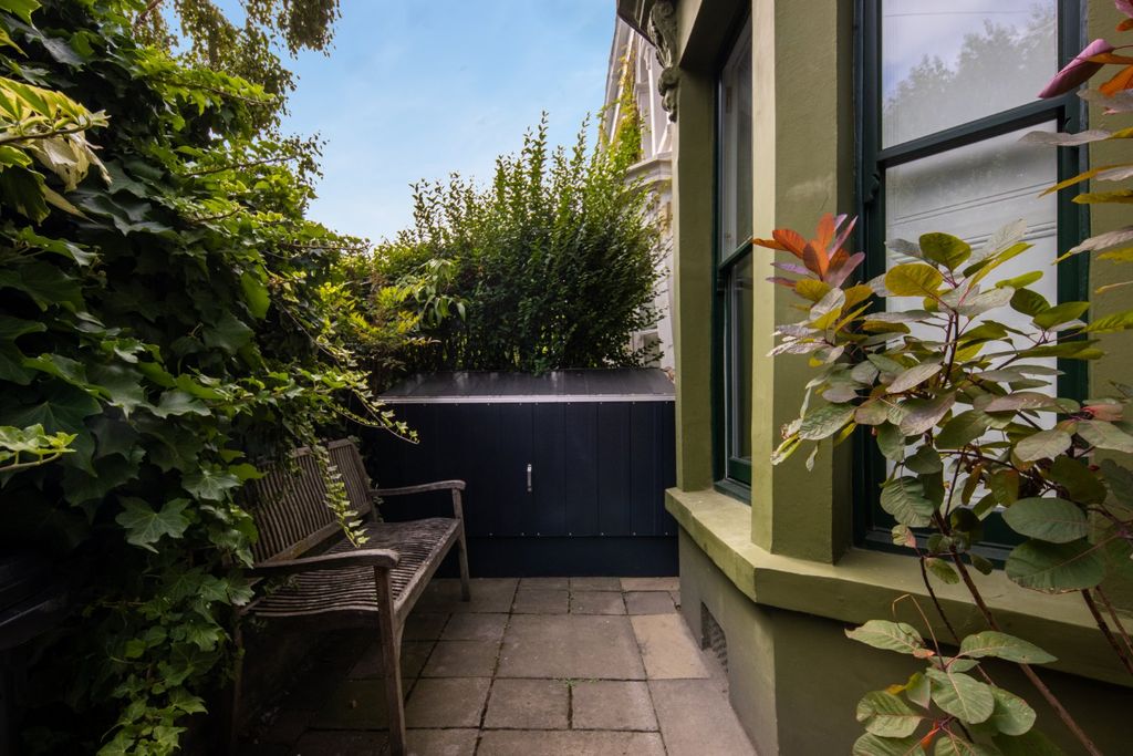 Dunlace Road, London E5, 3 bed detached house for sale, £1,200,000 ...