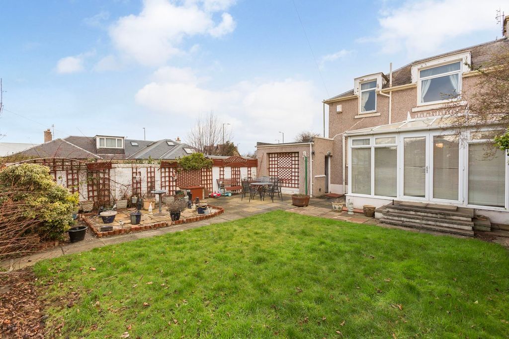 Duddingston Park South, Edinburgh EH15, 3 bed detached house for sale ...