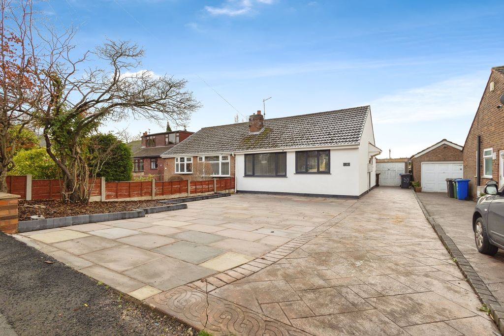 Stanley Road, Dane Bank, Manchester, Greater Manchester M34, 2 bed semi ...