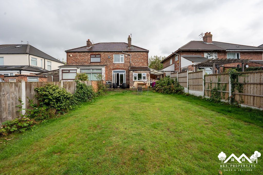 Longview Drive, Huyton, Liverpool L36, 3 bed semi-detached house for ...