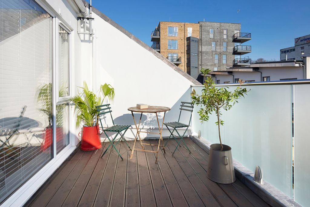 Connaught Mews, Melbourne Street, Brighton BN2, 4 bed terraced house ...