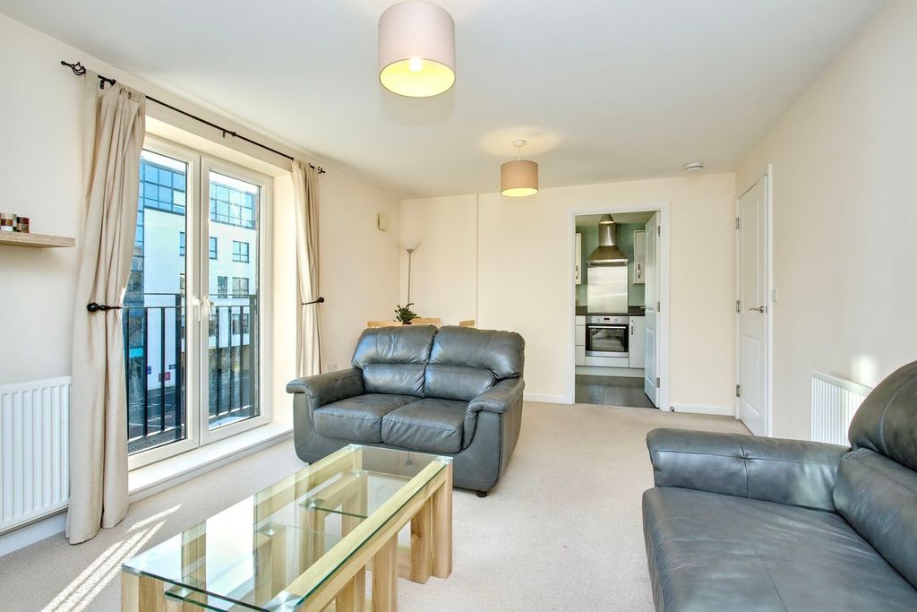 Flaxmill Place, Edinburgh EH6, 2 bed flat for sale, £245,000 ...