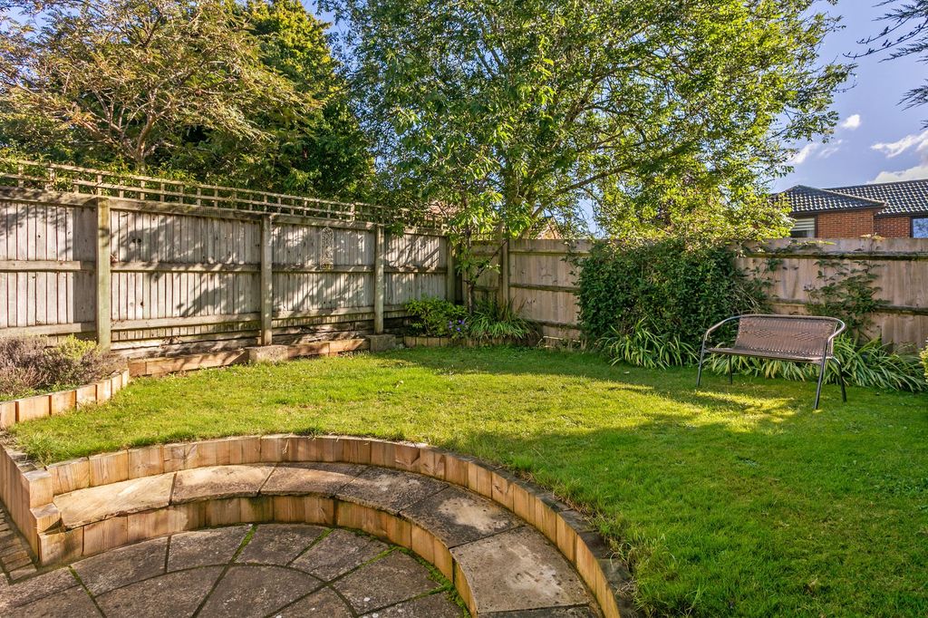 May Tree Close, Winchester SO22, 3 bed semi-detached house to rent ...