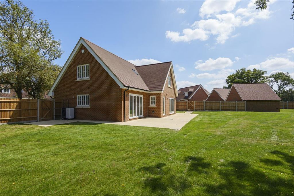 Rowan, Tenterden Road, Appledore, Ashford TN26, New home, 4 bed ...