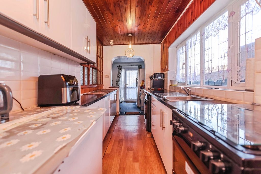 Wellman Croft, Birmingham, West Midlands B29, 4 bed semi-detached house ...