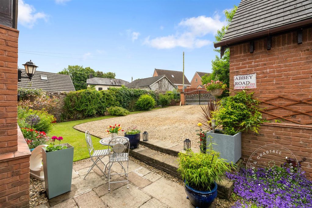 Mill Lane, Castleton, Cardiff CF3, 4 bed detached house for sale, £ ...