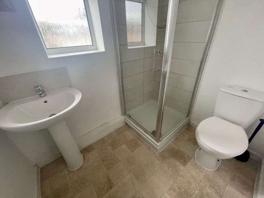 Warren Crescent, Southampton SO16, 4 bed semi-detached house to rent, £ ...