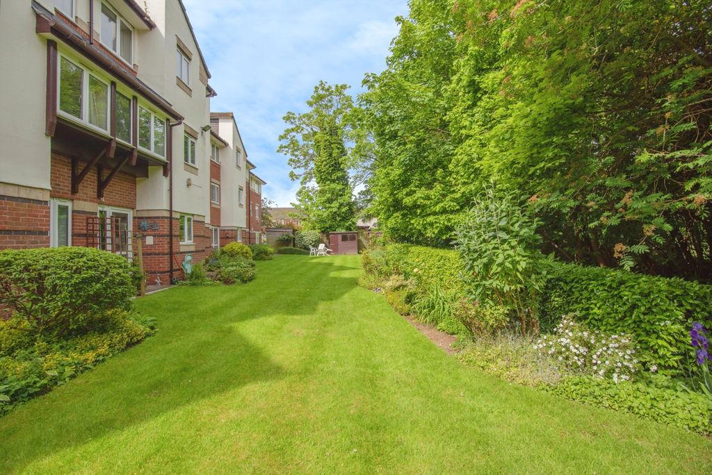 Gheluvelt Court, Barbourne WR1, 1 bed flat for sale, £48,000 ...