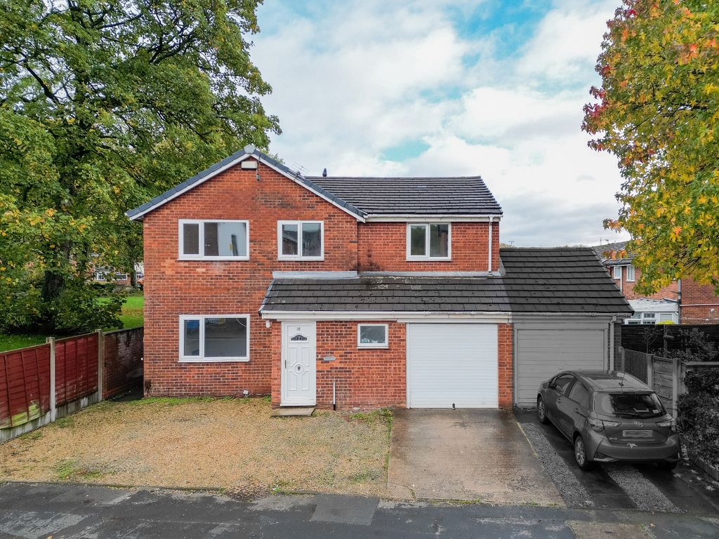 Bridge Street, Radcliffe, Manchester, 1 M26, 4 bed detached house for ...