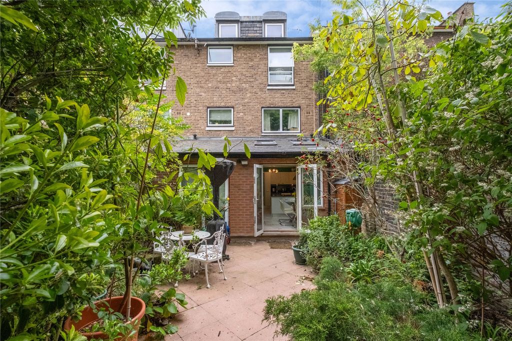 Cavendish Avenue, London NW8, End terrace house for sale, £3,600,000 ...