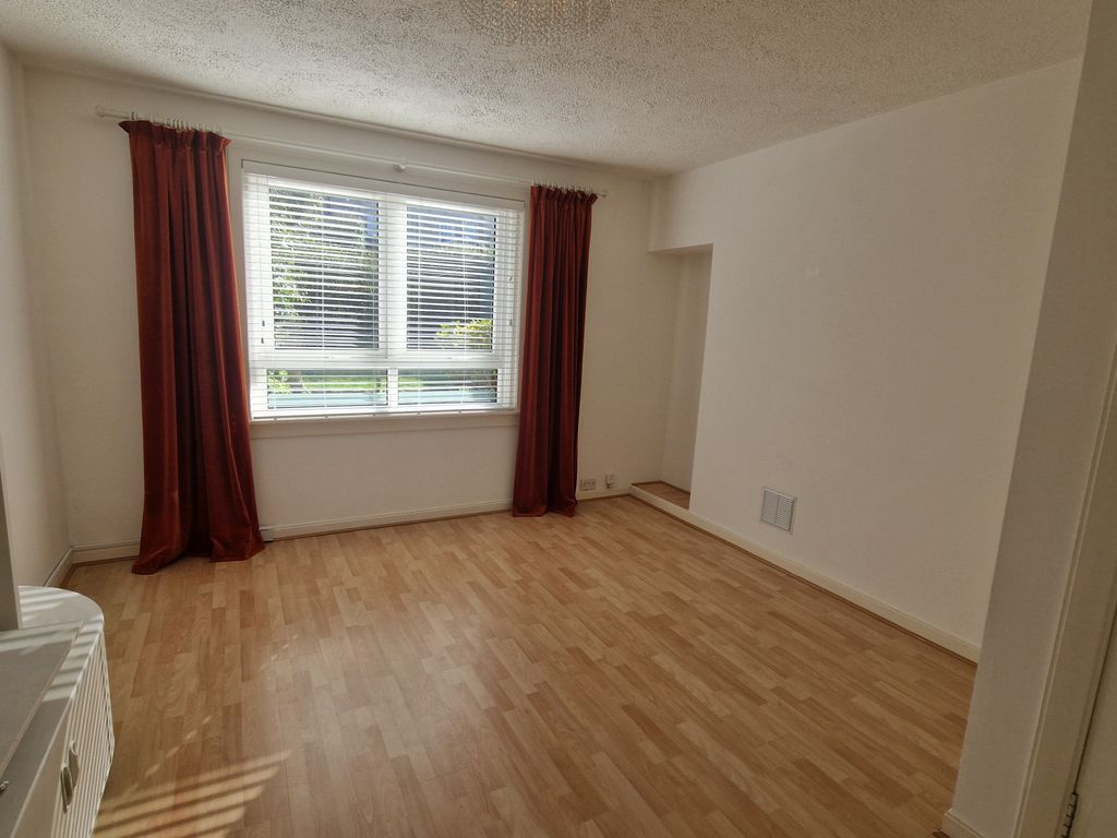 Carnock Crescent, Barrhead G78, 2 bed flat for sale | PrimeLocation