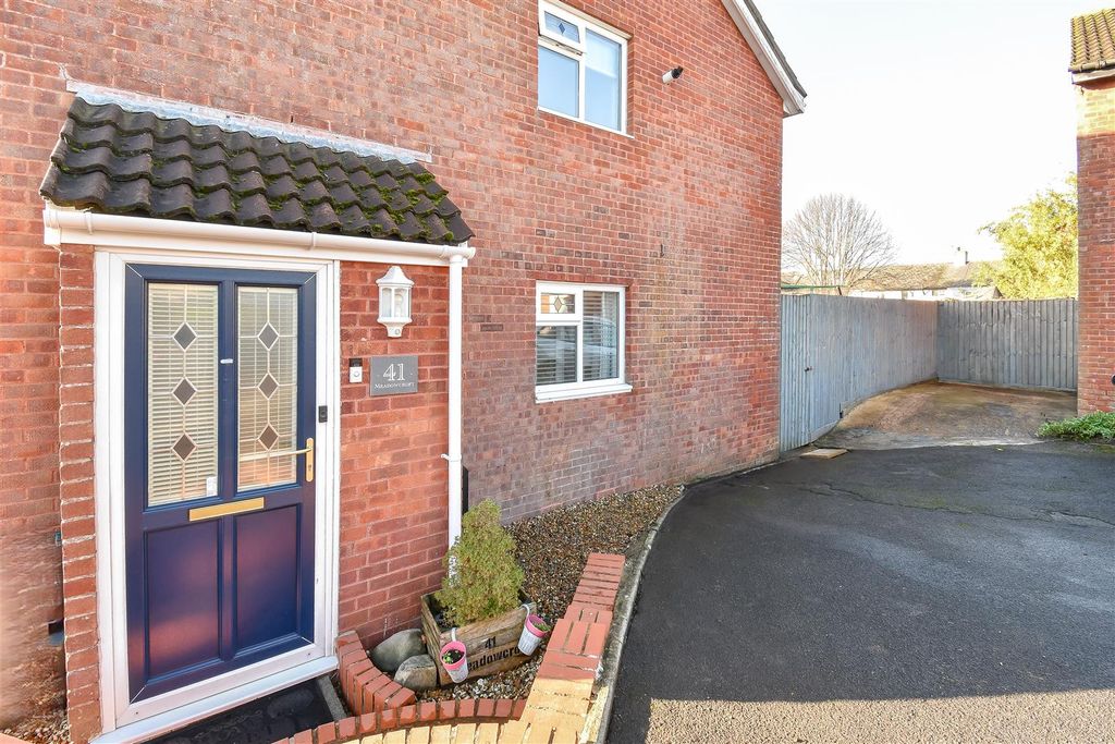 Meadowcroft, Rhoose, Barry CF62, 2 bed semi-detached house for sale, £ ...