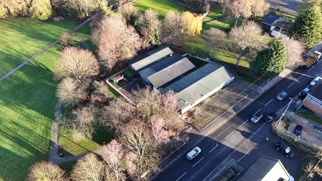 St Lukes, Barnsley Road, South Kirkby, Wakefield, West Yorkshire WF9 ...