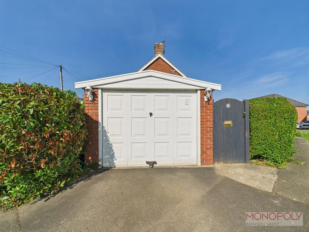 Trevalyn Hall View, Rossett, Wrexham LL12, 3 bed semi-detached house ...