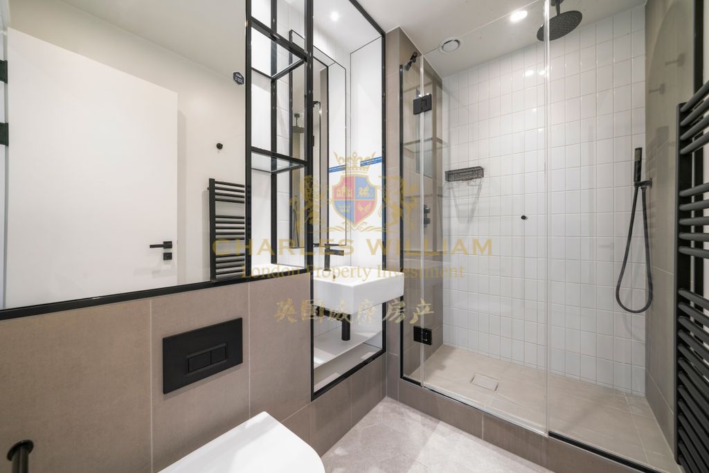 Flat 20 Allium House, 2 Caldon Boulevard, Wembley Middlesex HA0, 3 bed ...