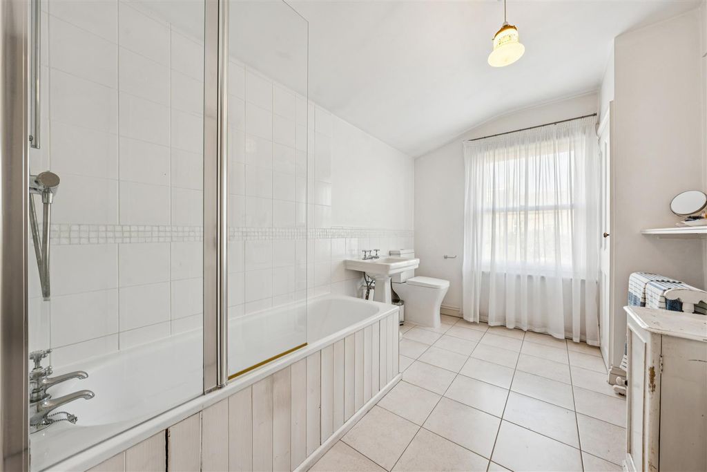 Reckitt Road, London W4, 2 bed terraced house for sale, £1,200,000 ...
