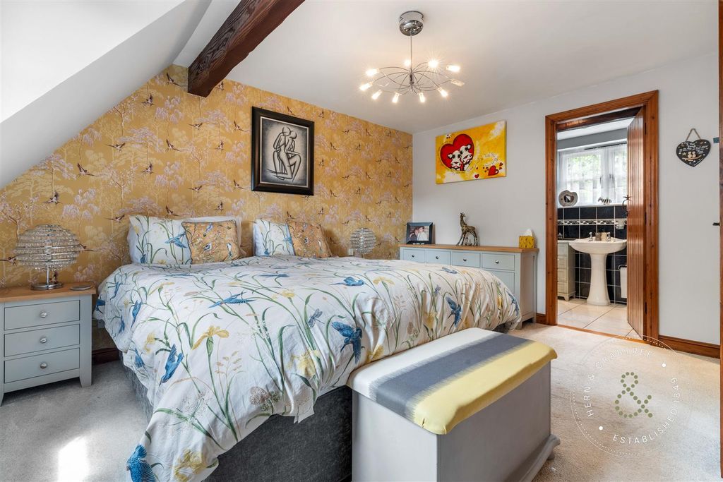 Mill Lane, Castleton, Cardiff CF3, 4 bed detached house for sale, £ ...