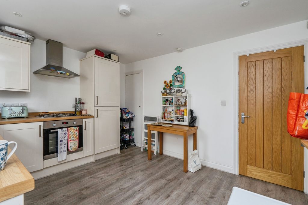 Copnor Road, Portsmouth, Hampshire PO3, 3 bed detached house for sale ...