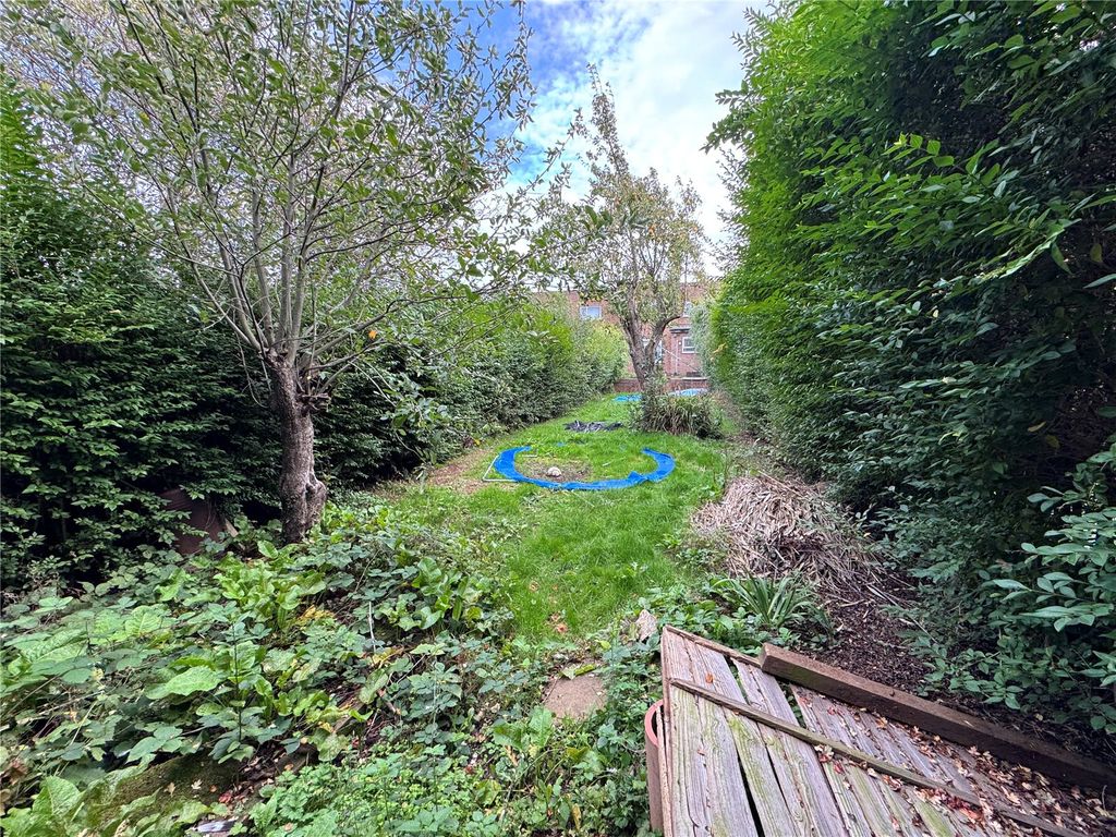 Church Walk, Donnington, Telford, Shropshire TF2, 3 bed terraced house ...
