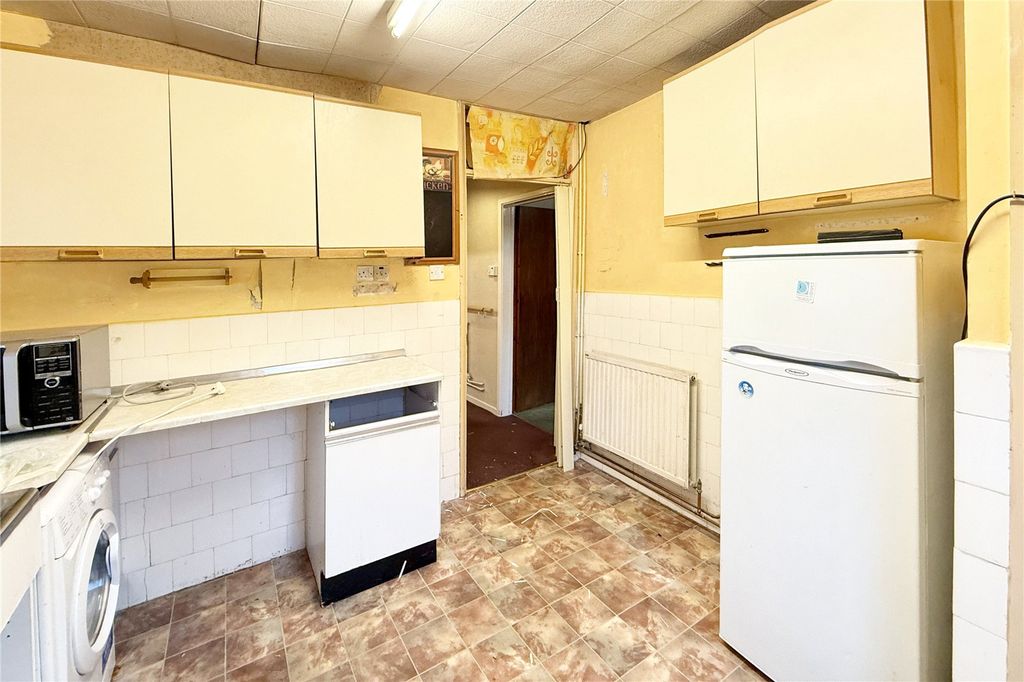 Bower Road, Hextable, Kent BR8, 3 bed bungalow for sale, £350,000 ...