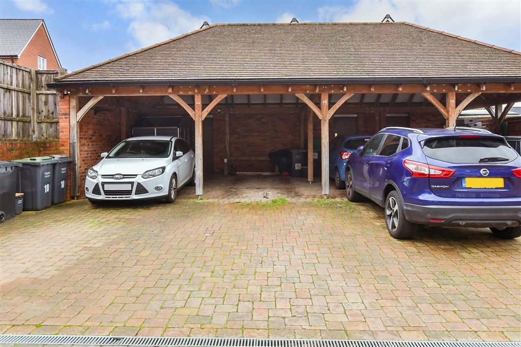 Tram Way, Wouldham, Rochester, Kent ME1, 3 bed end terrace house for ...
