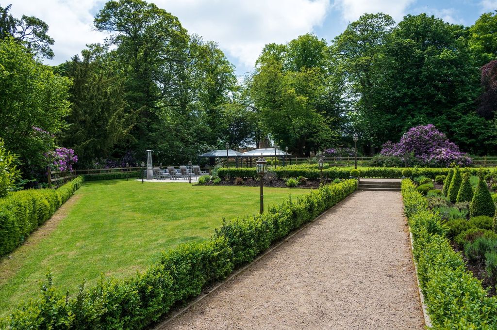 Ormiston Castle, Kirknewton, West Lothian EH27, 6 bed detached house ...