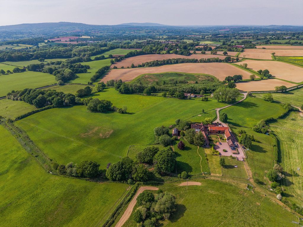 Hunt House Farm, Frith Common, Eardiston, Tenbury Wells WR15, 4 bed ...