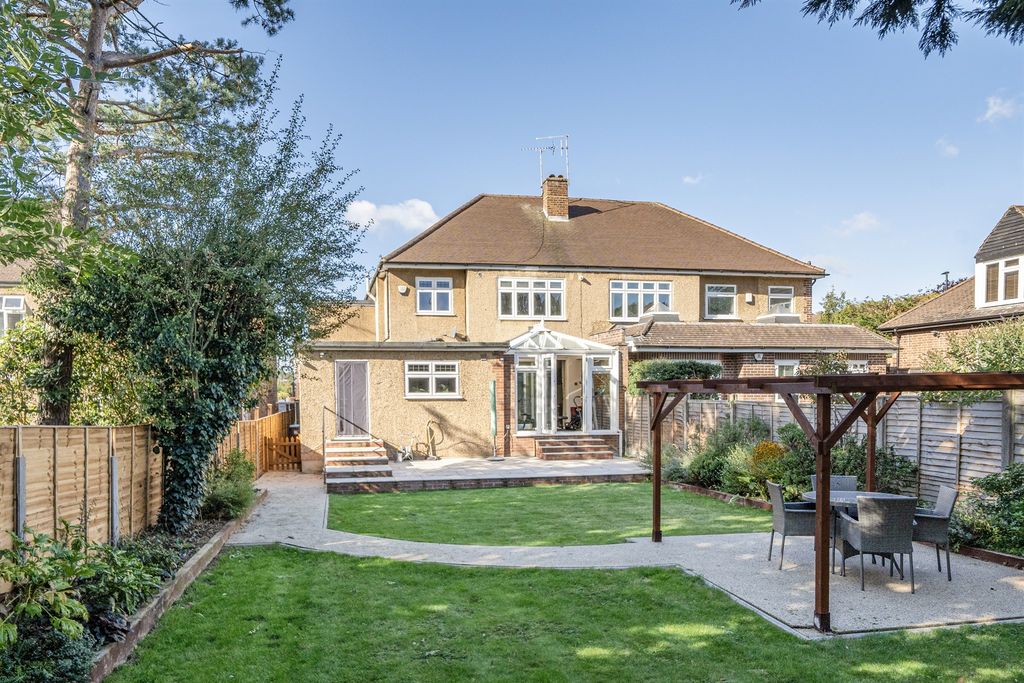 Old Park Road South, Enfield EN2, 4 bed semi-detached house for sale, £ ...