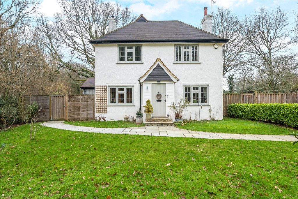 Plaistow, Billingshurst, West Sussex RH14, 3 bed detached house for ...