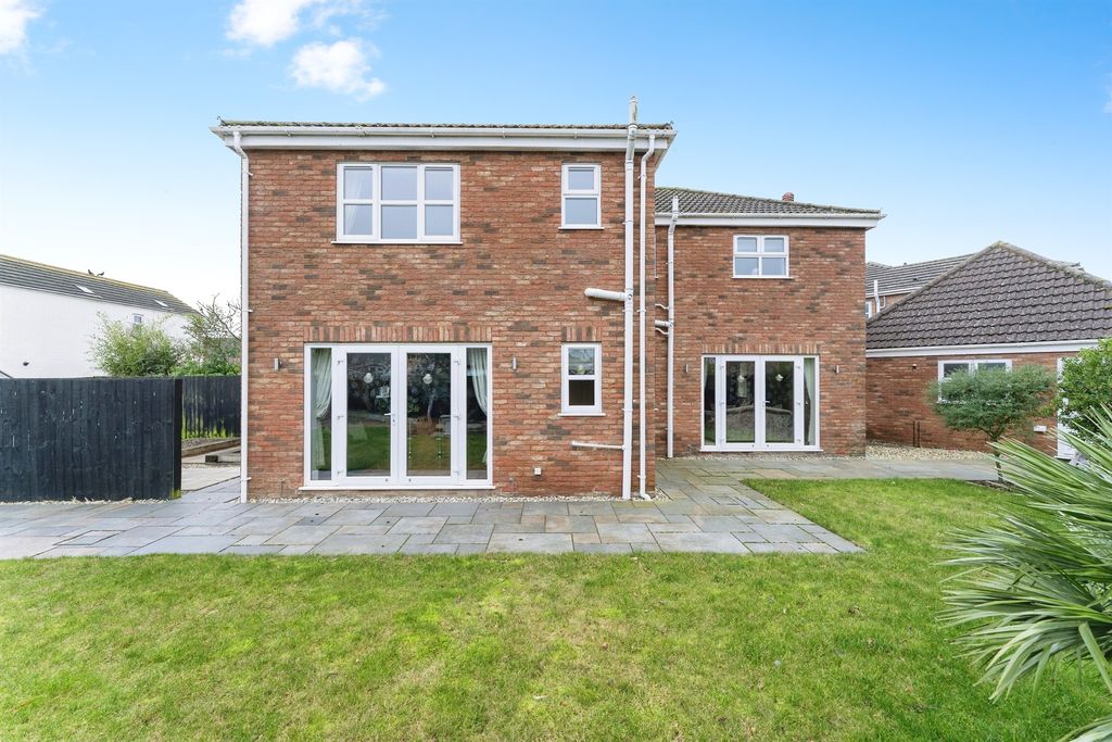 Wisbech Road, March PE15, 5 bed detached house for sale, £450,000 ...