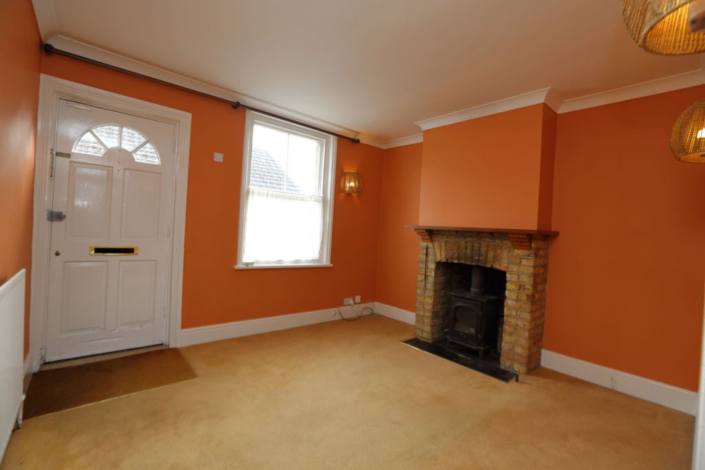 Church Road, Oare, Faversham ME13, 3 bed end terrace house to rent, £ ...