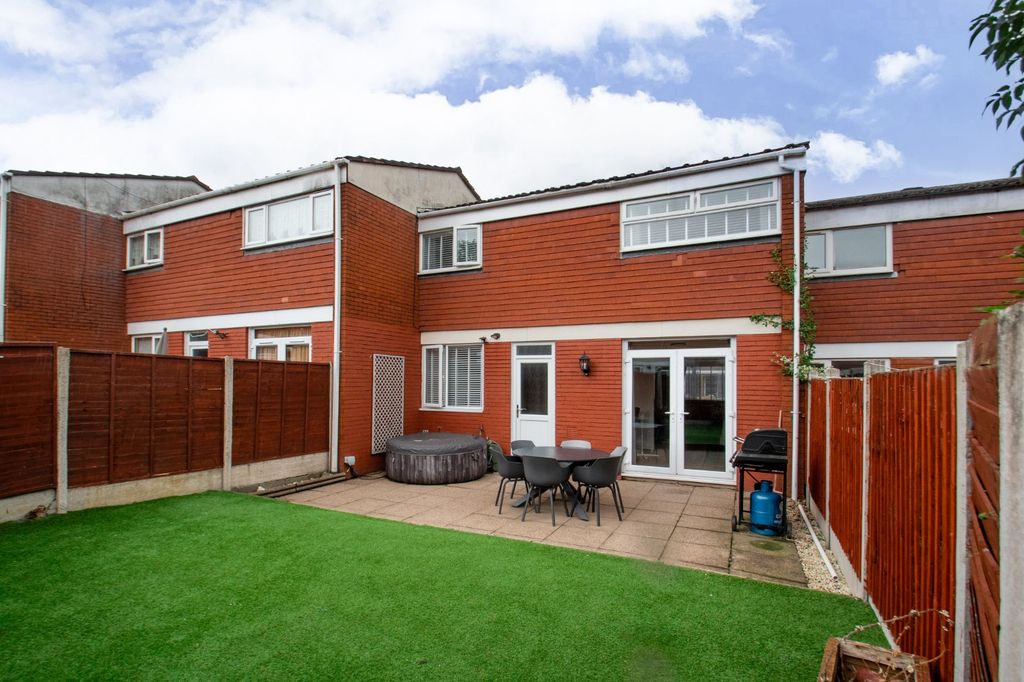 Fulbrook Close, Redditch, Worcestershire B98, 3 bed terraced house for ...