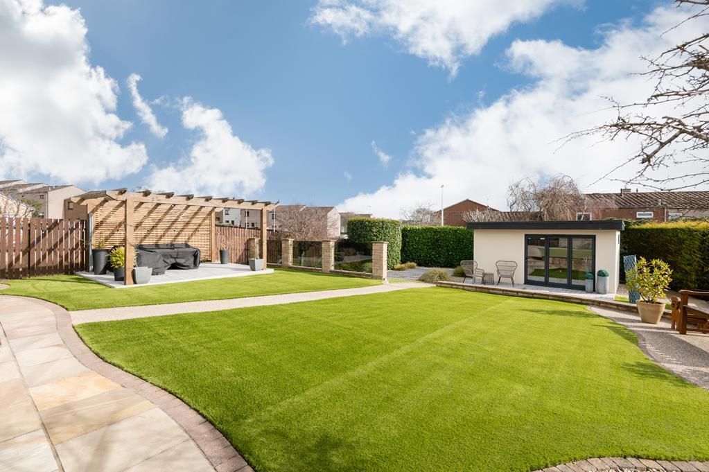 Pentland Drive, Kennoway KY8, 3 bed detached bungalow for sale, £ ...