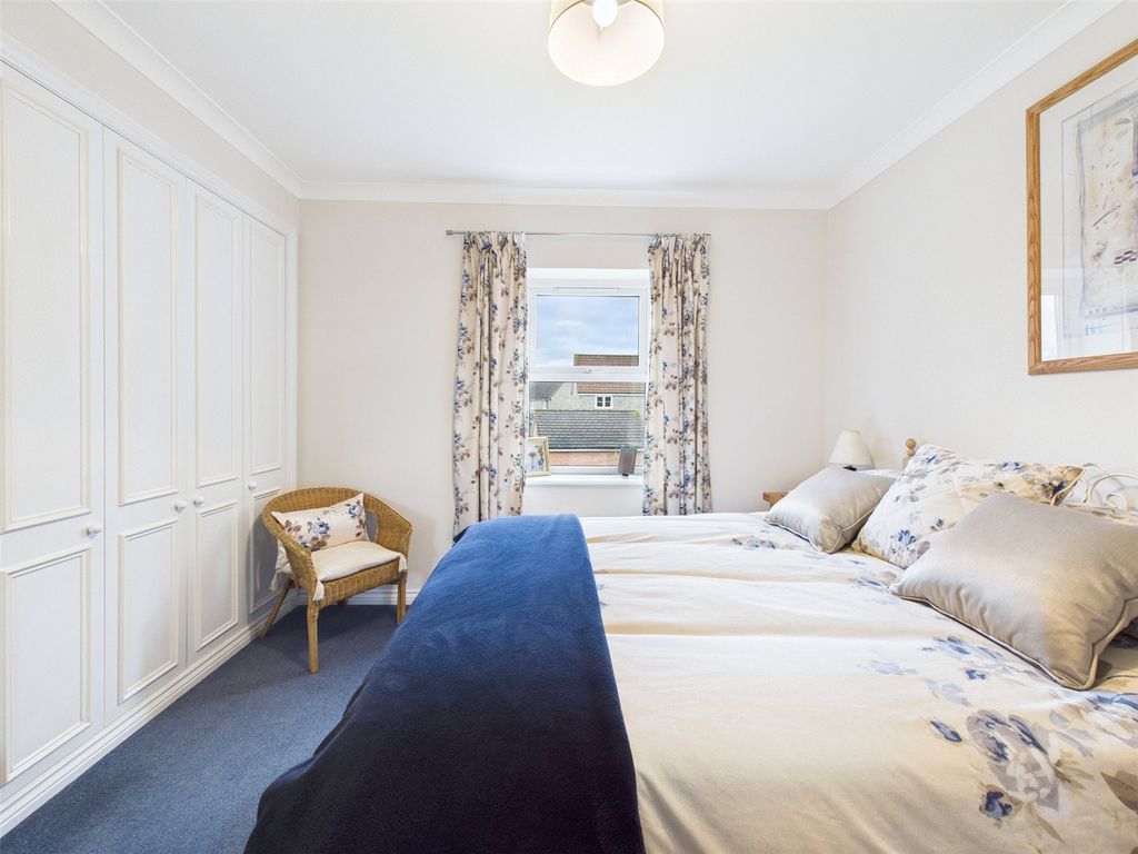 Elborough Gardens, Elborough, Weston-Super-Mare, North Somerset BS24, 4 bed detached house for ...