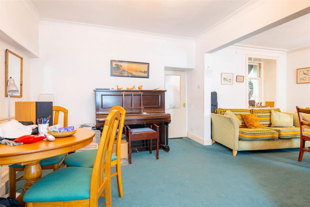 High Street, Burrelton, Blairgowrie PH13, 3 bed property for sale, £ ...