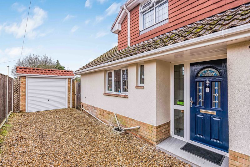 Hollybank Lane, Emsworth PO10, 3 bed detached house for sale, £550,000 ...