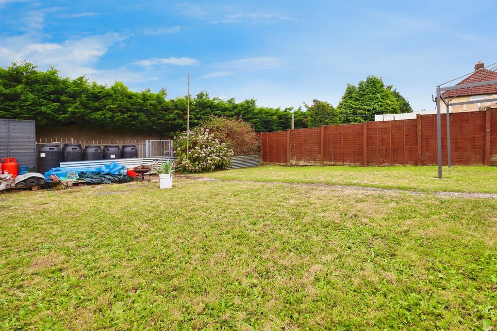 Llandudno Road Rumney Cardiff CF3 3 Bed Semi detached House For Sale