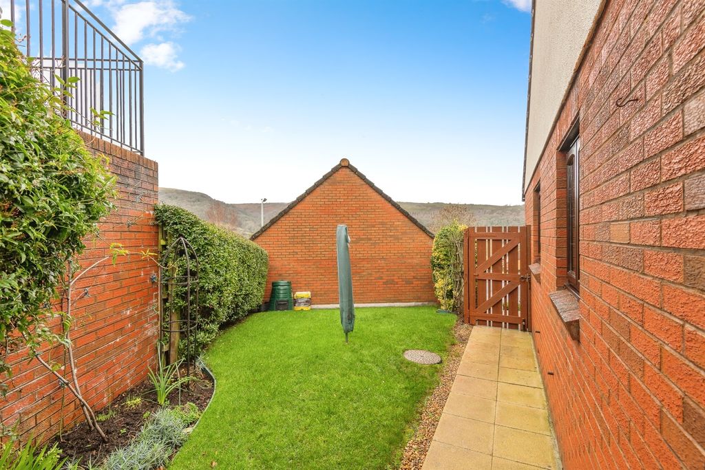 Abbots Way, Minehead TA24, 3 bed detached bungalow for sale, £450,000 ...
