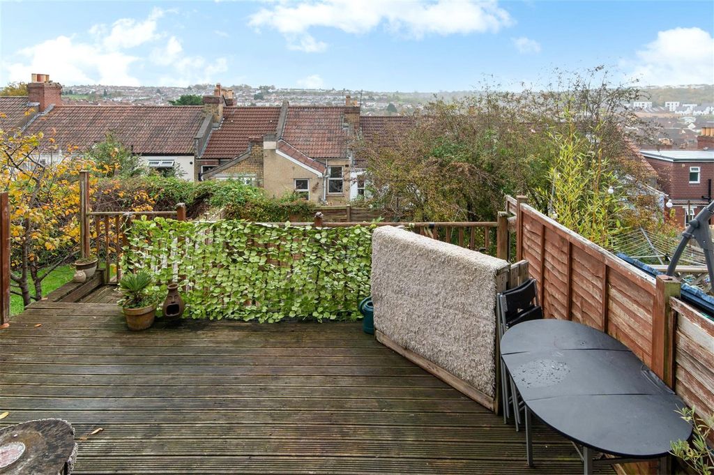 Dunkerry Road, Bristol, Avon BS3, 1 bed flat for sale, £300,000 ...