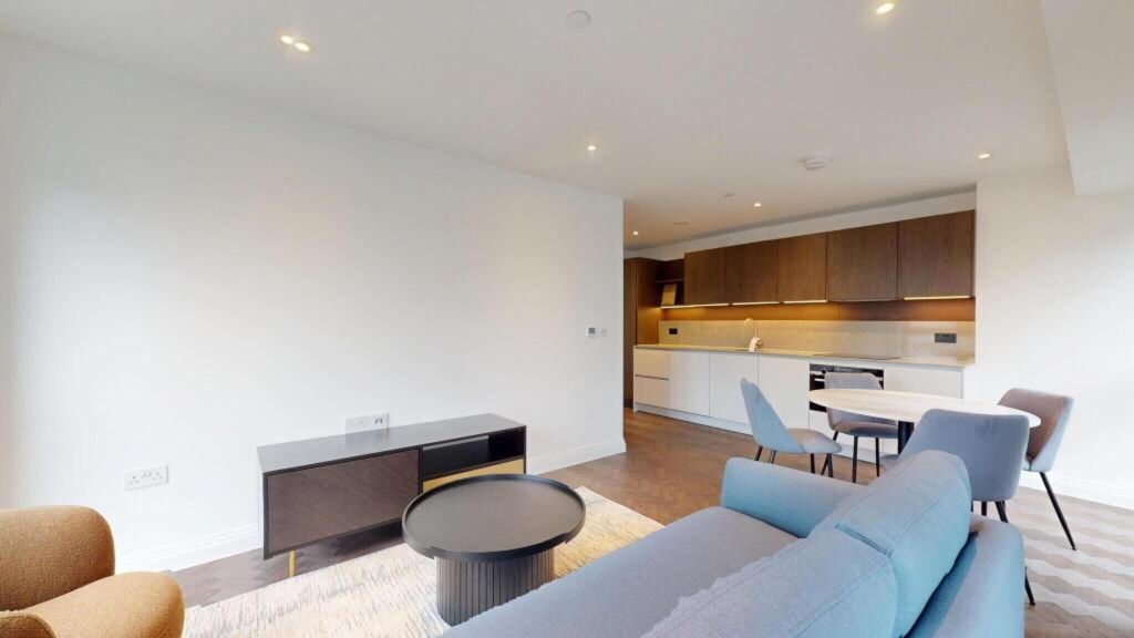 Apogee House, 1 Eden Place, London E16, 1 bed flat for sale, £400,000 ...